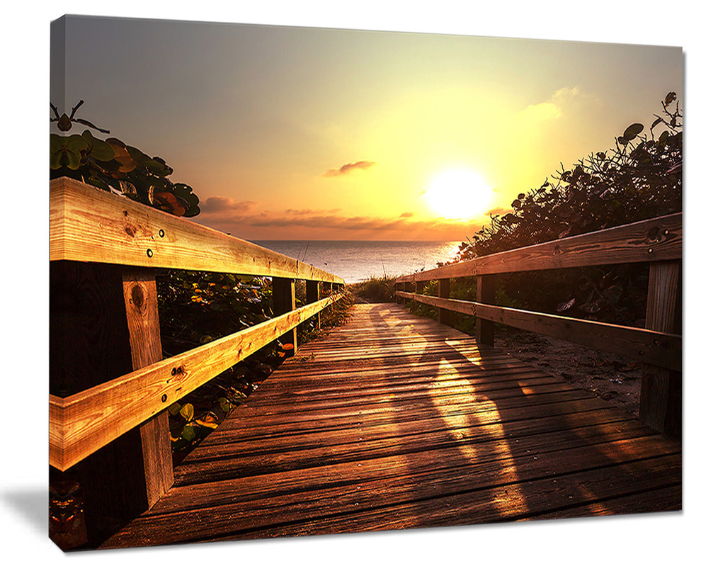 The Artistic Evolution of Sea Bridge Canvas Wall Art in Modern Home Decor